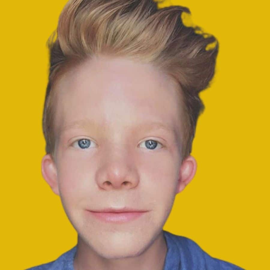 How tall is Cody Veith